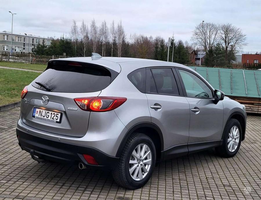 Pelēks Mazda CX-5 2012 Šauļi, ar dzinēja tilpumu 2.20 L un nobraukumu 211 tūkst. km par 5950 €, foto 16 vietnē AUTOMOTO.COM.LV