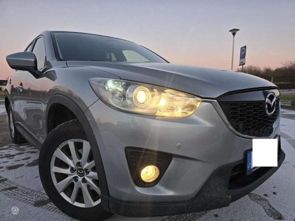 Pelēks Mazda CX-5 2012 Šauļi, ar dzinēja tilpumu 2.20 L un nobraukumu 258 tūkst. km par 5990 €, foto 2 vietnē AUTOMOTO.COM.LV