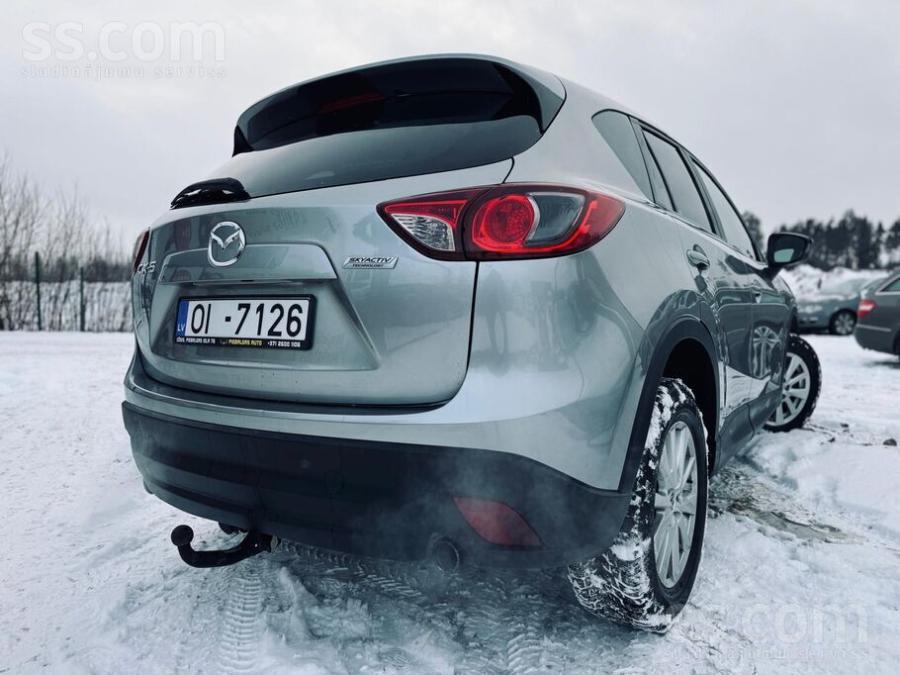 Pelēks Mazda CX-5 2012 Cēsis, ar dzinēja tilpumu 2.20 L un nobraukumu 0 tūkst. km par 7500 €, foto 5 vietnē AUTOMOTO.COM.LV