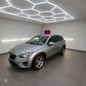 Pelēks Mazda CX-5 2012 Telšiai, ar dzinēja tilpumu 2.19 L un nobraukumu 180 tūkst. km par 3650 €, foto 3 vietnē AUTOMOTO.COM.LV