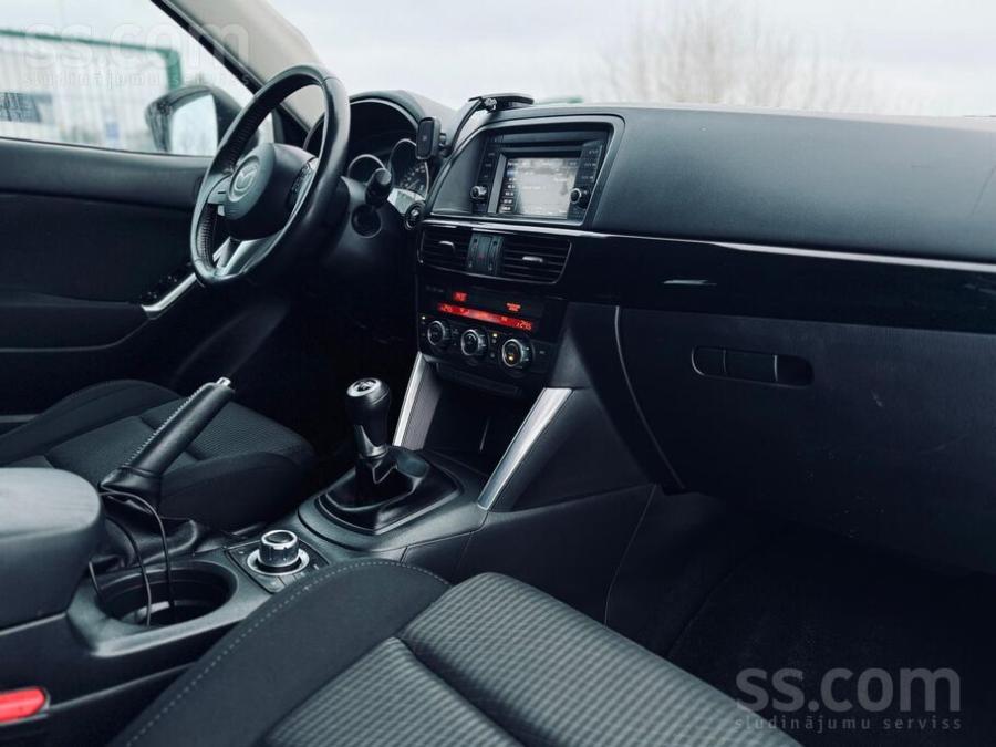 Pelēks Mazda CX-5 2012 Cēsis, ar dzinēja tilpumu 2.20 L un nobraukumu 0 tūkst. km par 6990 €, foto 14 vietnē AUTOMOTO.COM.LV