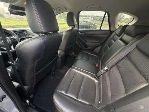 Grey Mazda CX-5 2012 in Siauliai, with an engine capacity of 2.19 L and mileage of 240 thousand km for 3400 €, photo 9 on AUTOMOTO.COM.LV
