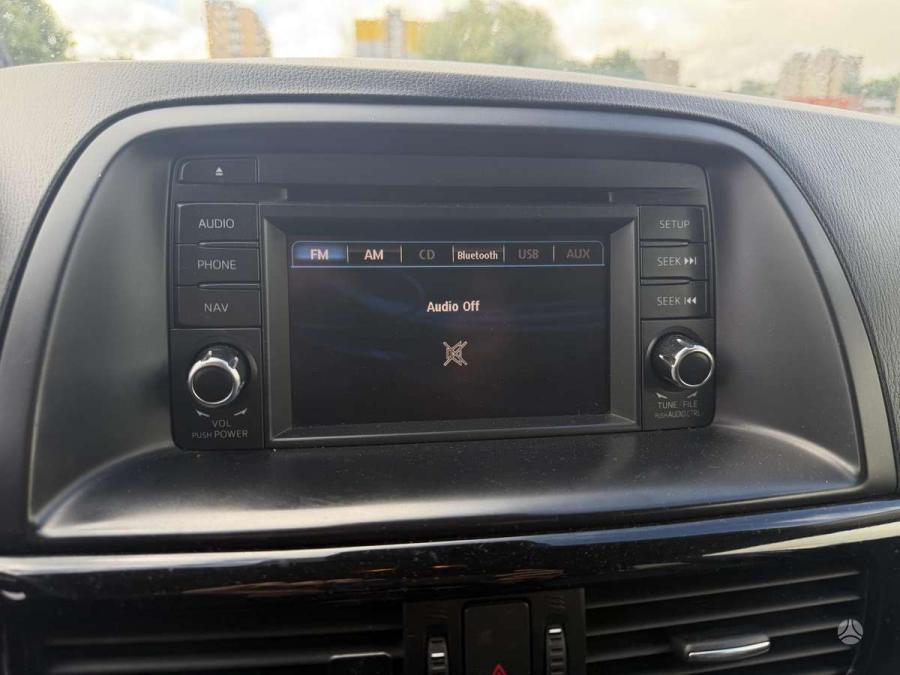 Grey Mazda CX-5 2012 in Siauliai, with an engine capacity of 2.19 L and mileage of 240 thousand km for 3400 €, photo 19 on AUTOMOTO.COM.LV