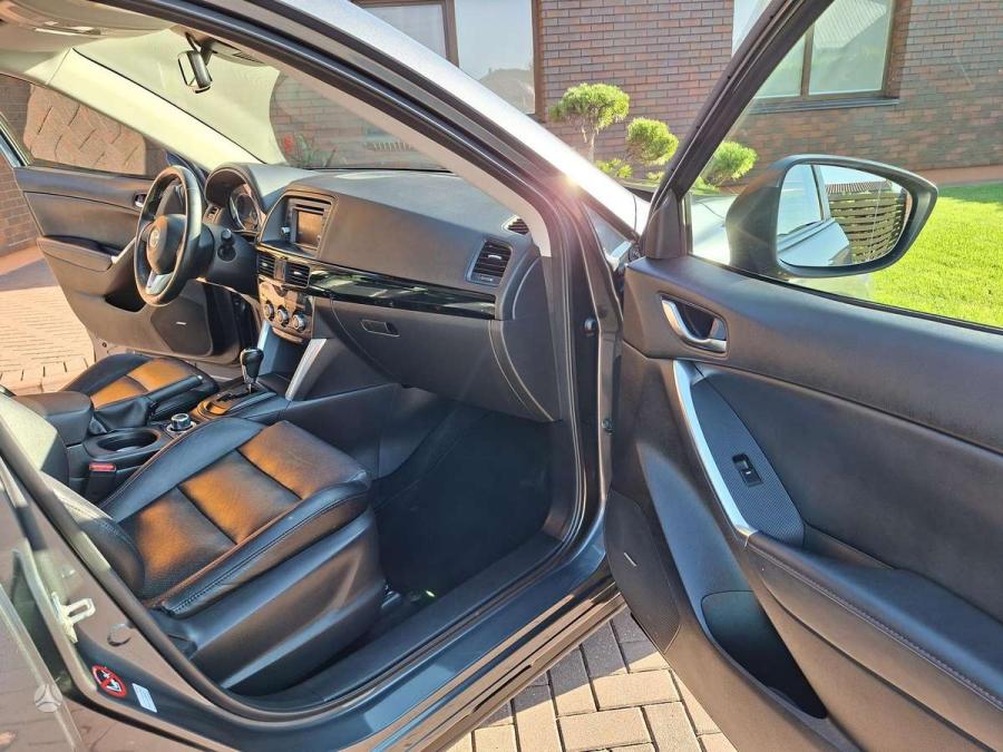 Pelēks Mazda CX-5 2012 Telšiai, ar dzinēja tilpumu 2.19 L un nobraukumu 205 tūkst. km par 7000 €, foto 14 vietnē AUTOMOTO.COM.LV