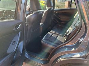 Pelēks Mazda CX-5 2012 Telšiai, ar dzinēja tilpumu 2.19 L un nobraukumu 205 tūkst. km par 7000 €, foto 16 vietnē AUTOMOTO.COM.LV