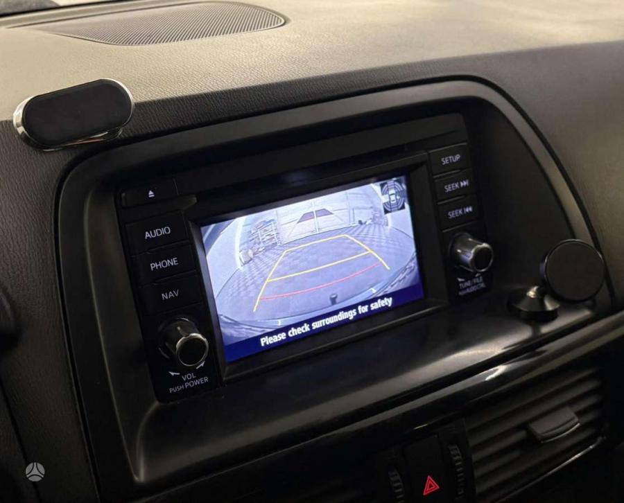 Grey Mazda CX-5 2012 in Marijampole, with an engine capacity of 2.19 L and mileage of 192 thousand km for 6999 €, photo 8 on AUTOMOTO.COM.LV