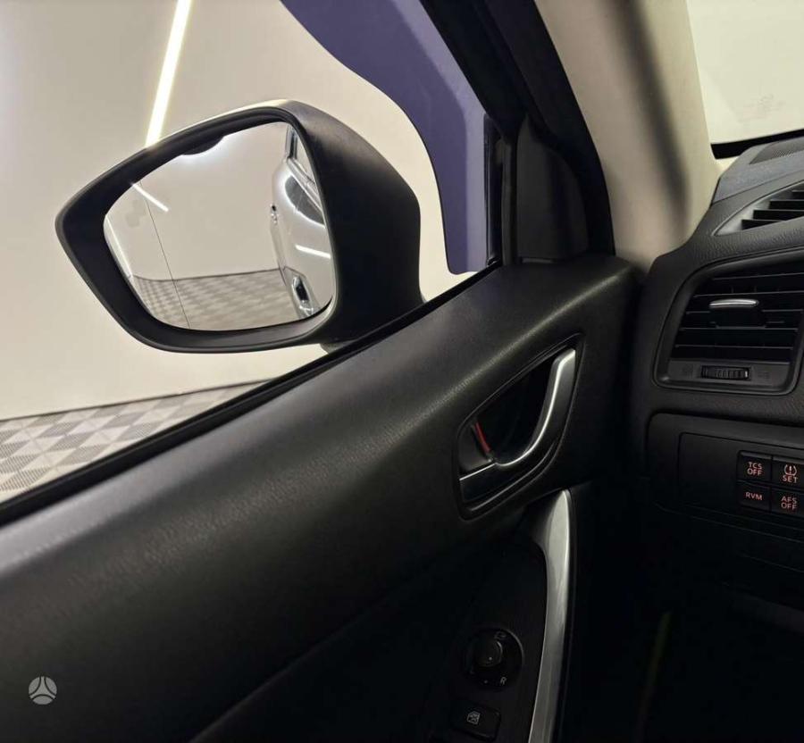 Grey Mazda CX-5 2012 in Marijampole, with an engine capacity of 2.19 L and mileage of 192 thousand km for 6999 €, photo 10 on AUTOMOTO.COM.LV