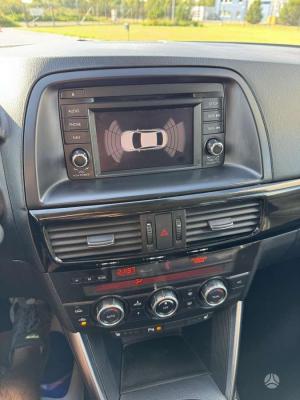 Pelēks Mazda CX-5 2012 Telšiai, ar dzinēja tilpumu 2.19 L un nobraukumu 197 tūkst. km par 6300 €, foto 22 vietnē AUTOMOTO.COM.LV