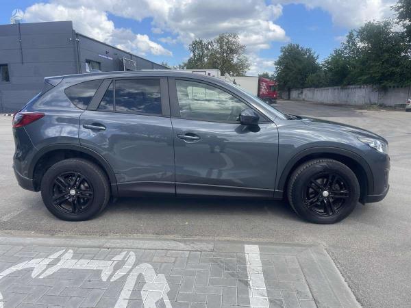 Pelēks Mazda CX-5 2012 Panevēža, ar dzinēja tilpumu 2.19 L un nobraukumu 220 tūkst. km par 6700 €, foto 6 vietnē AUTOMOTO.COM.LV