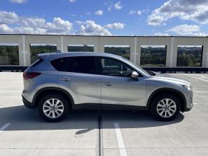Grey Mazda CX-5 2012 in Vilnius, with an engine capacity of 2.19 L and mileage of 179 thousand km for 7600 €, photo 5 on AUTOMOTO.COM.LV