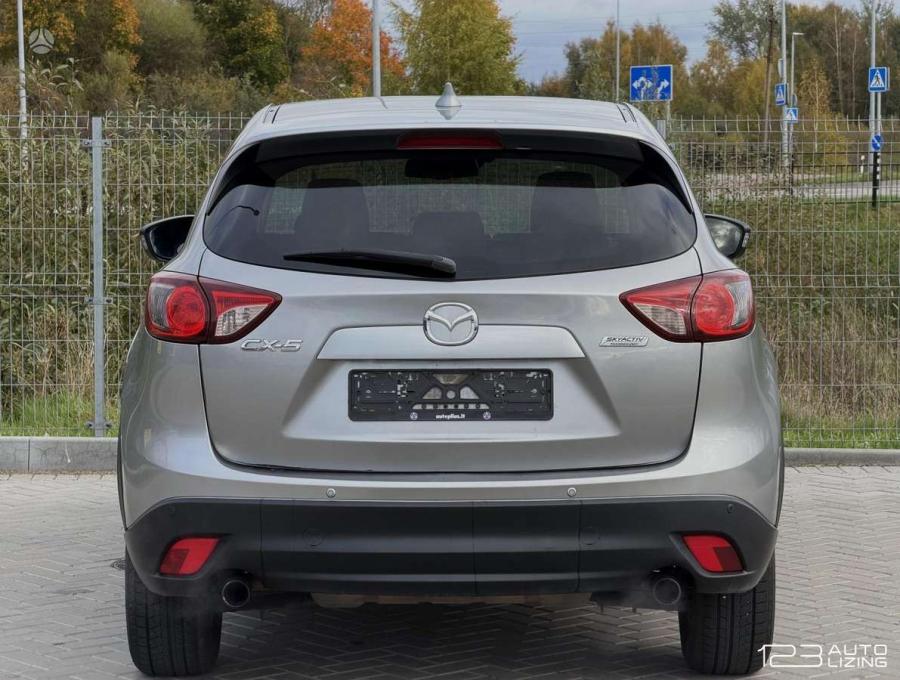 Pelēks Mazda CX-5 2012 Tauragė, ar dzinēja tilpumu 2.20 L un nobraukumu 295 tūkst. km par 4999 €, foto 8 vietnē AUTOMOTO.COM.LV
