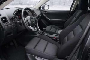 Grey Mazda CX-5 2013 in Siauliai, with an engine capacity of 2.19 L and mileage of 250 thousand km for 2800 €, photo 9 on AUTOMOTO.COM.LV