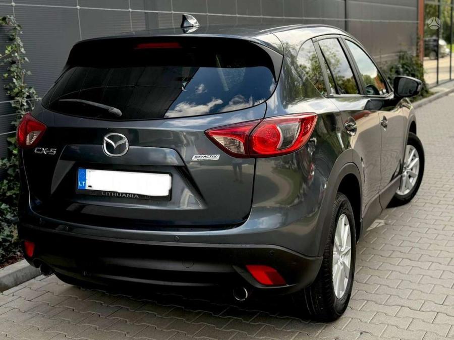 Pelēks Mazda CX-5 2013 Klaipėda, ar dzinēja tilpumu 2.19 L un nobraukumu 297 tūkst. km par 6750 €, foto 9 vietnē AUTOMOTO.COM.LV