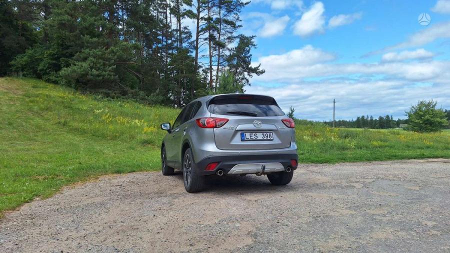 Grey Mazda CX-5 2013 in Kaunas, with an engine capacity of 2.20 L and mileage of 182 thousand km for 6900 €, photo 3 on AUTOMOTO.COM.LV