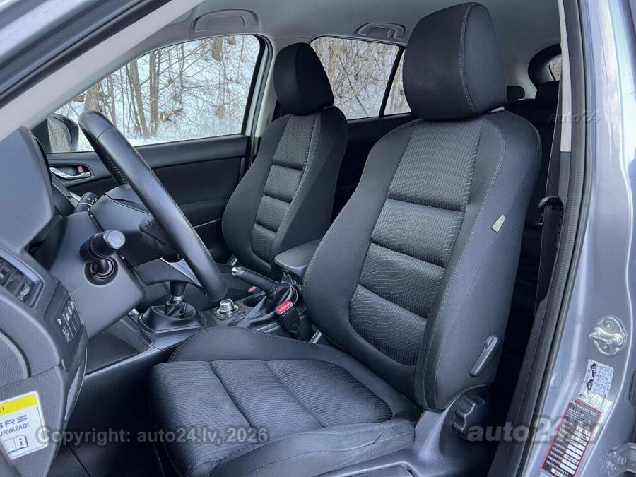 Grey Mazda CX-5 2013 in Tallinn, with an engine capacity of 2.00 L and mileage of 143 thousand km for 8990 €, photo 17 on AUTOMOTO.COM.LV
