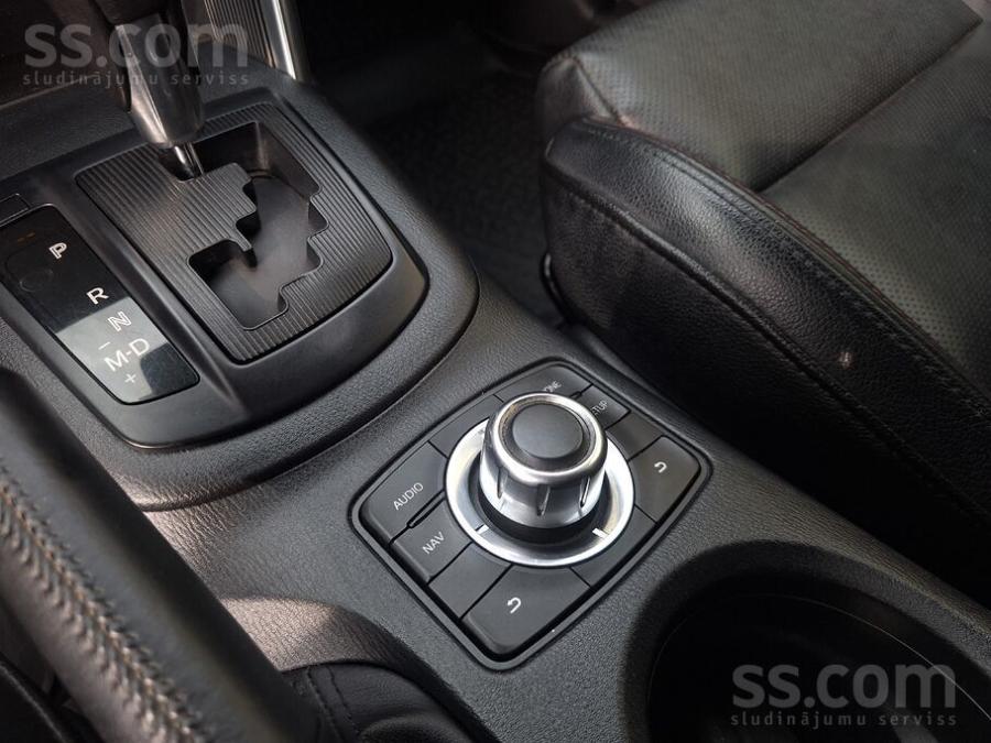 Grey Mazda CX-5 2013 in Saldus, with an engine capacity of 2.20 L and mileage of 315 thousand km for 5950 €, photo 10 on AUTOMOTO.COM.LV