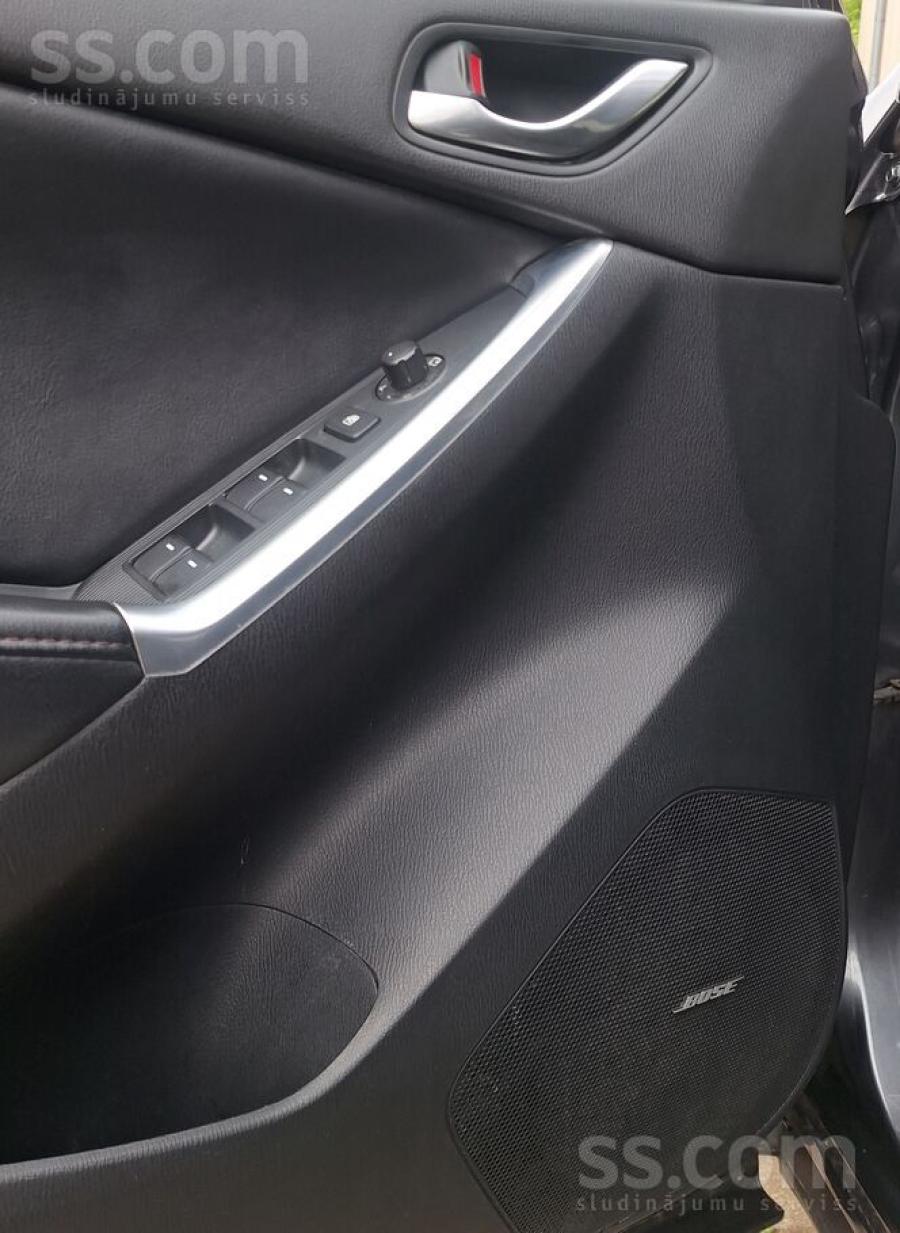 Grey Mazda CX-5 2013 in Saldus, with an engine capacity of 2.20 L and mileage of 315 thousand km for 5950 €, photo 19 on AUTOMOTO.COM.LV