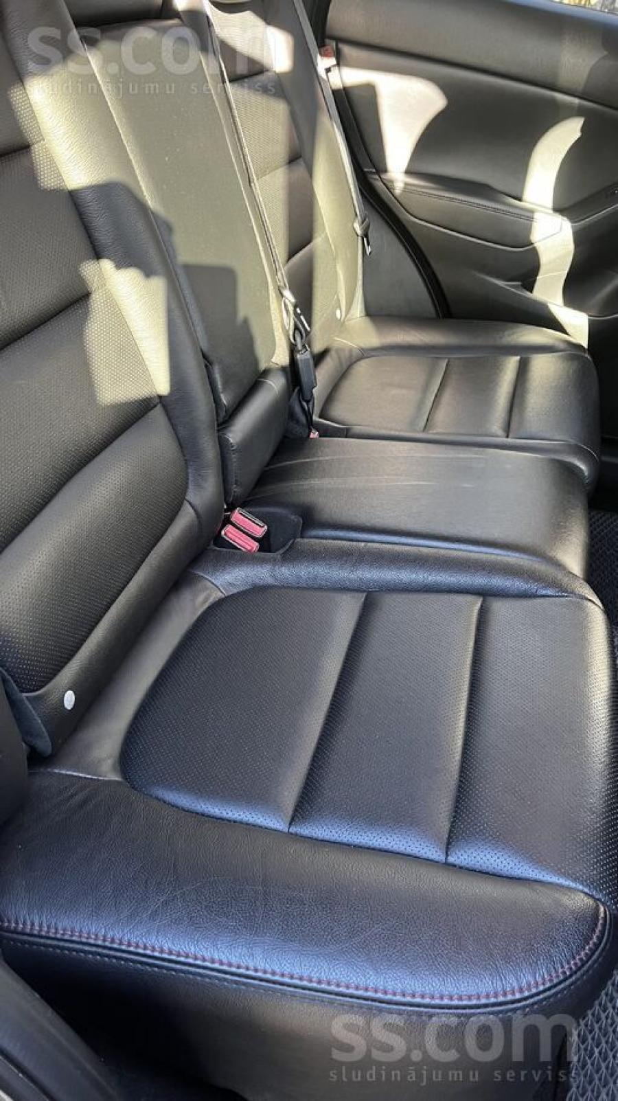 Grey Mazda CX-5 2013 in Jelgava, with an engine capacity of 2.20 L and mileage of 182 thousand km for 8555 €, photo 14 on AUTOMOTO.COM.LV