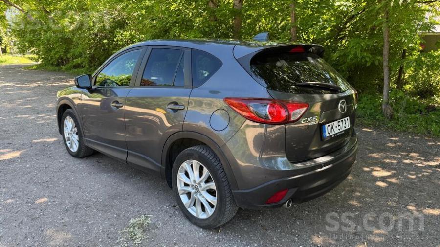 Pelēks Mazda CX-5 2013 Saldus, ar dzinēja tilpumu 2.20 L un nobraukumu 308 tūkst. km par 5750 €, foto 4 vietnē AUTOMOTO.COM.LV