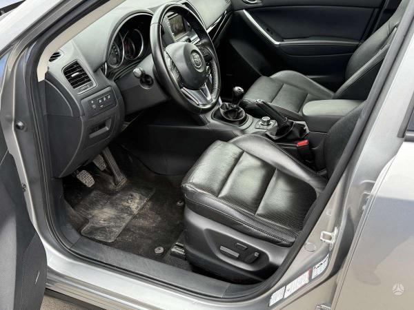 Grey Mazda CX-5 2013 in Taurage, with an engine capacity of 2.19 L and mileage of 178 thousand km for 5800 €, photo 9 on AUTOMOTO.COM.LV