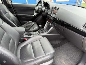 Pelēks Mazda CX-5 2013 Tauragė, ar dzinēja tilpumu 2.19 L un nobraukumu 178 tūkst. km par 5800 €, foto 12 vietnē AUTOMOTO.COM.LV
