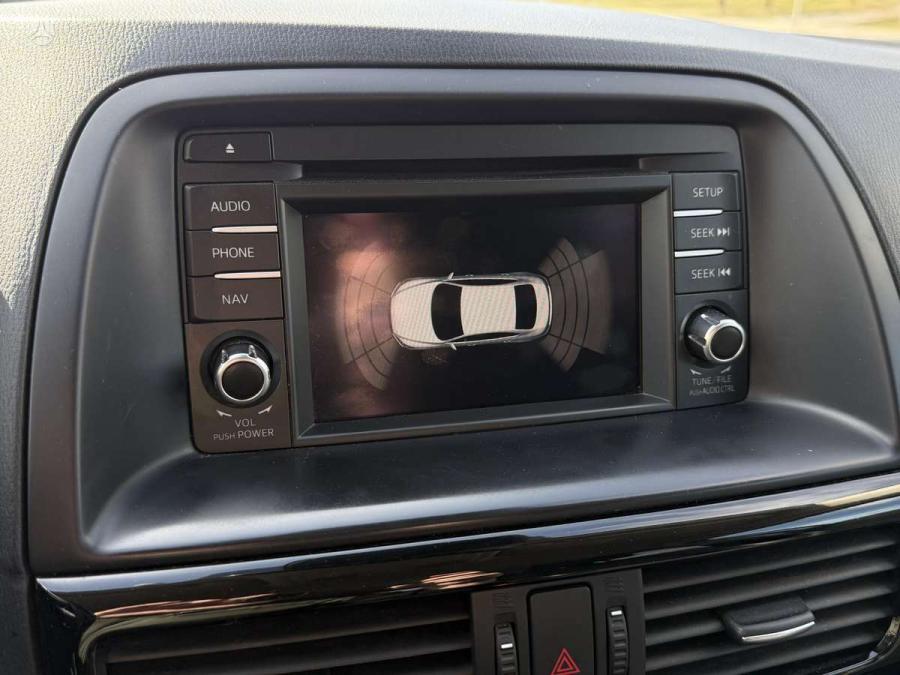 Pelēks Mazda CX-5 2013 Tauragė, ar dzinēja tilpumu 2.19 L un nobraukumu 178 tūkst. km par 5800 €, foto 16 vietnē AUTOMOTO.COM.LV