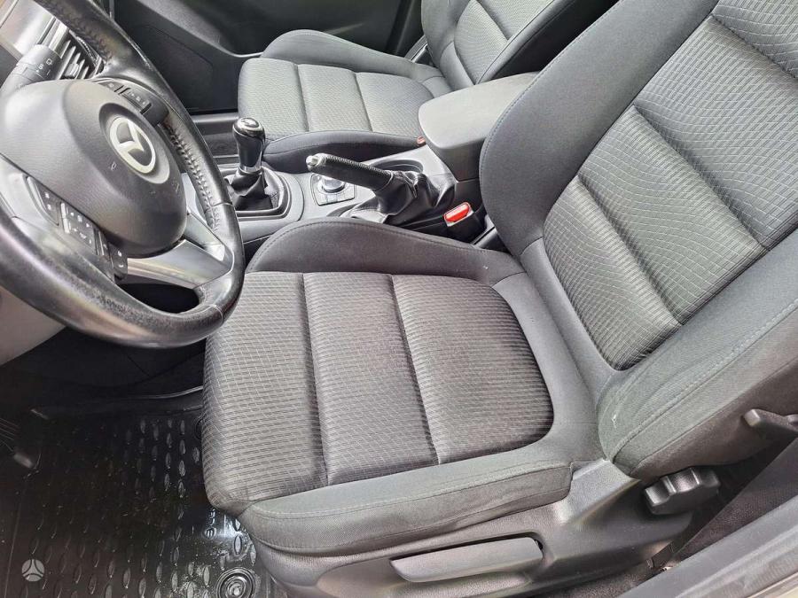 Grey Mazda CX-5 2013 in Kelme, with an engine capacity of 2.20 L and mileage of 249 thousand km for 5300 €, photo 7 on AUTOMOTO.COM.LV