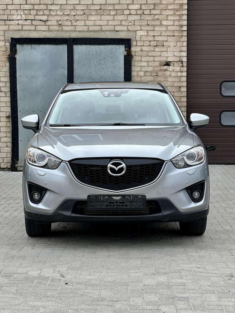 Grey Mazda CX-5 2013 in Kretinga, with an engine capacity of 2.20 L and mileage of 237 thousand km for 7500 €, photo 3 on AUTOMOTO.COM.LV