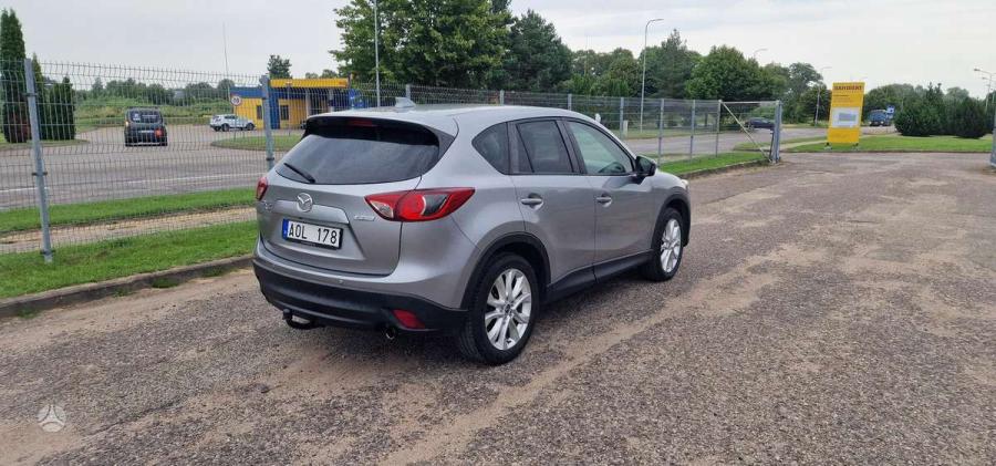 Pelēks Mazda CX-5 2013 Telšiai, ar dzinēja tilpumu 2.19 L un nobraukumu 296 tūkst. km par 6250 €, foto 6 vietnē AUTOMOTO.COM.LV