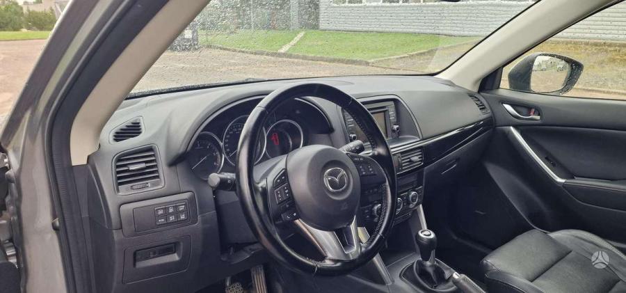 Pelēks Mazda CX-5 2013 Telšiai, ar dzinēja tilpumu 2.19 L un nobraukumu 296 tūkst. km par 6250 €, foto 15 vietnē AUTOMOTO.COM.LV