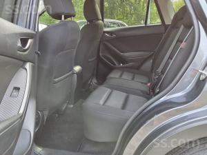 Pelēks Mazda CX-5 2013 Kuldīga, ar dzinēja tilpumu 2.00 L un nobraukumu 255 tūkst. km par 8400 €, foto 8 vietnē AUTOMOTO.COM.LV