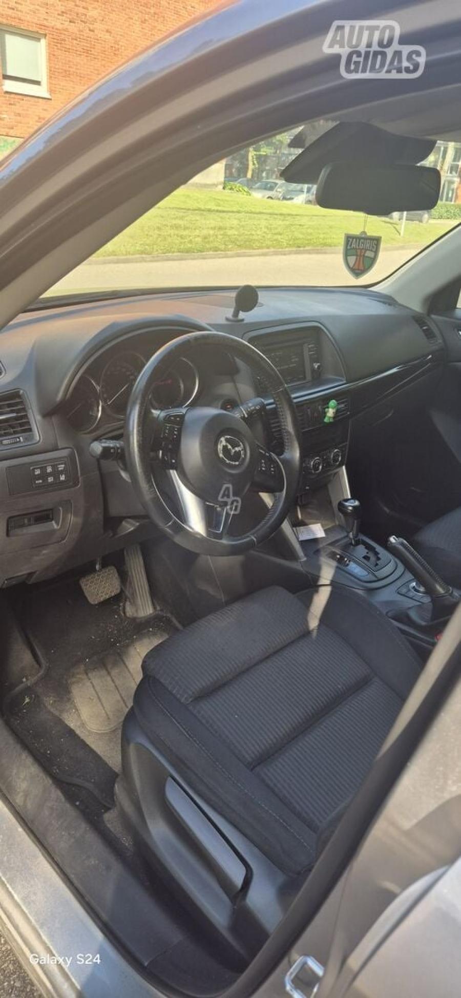 Grey Mazda CX-5 2013 in Alytus, with an engine capacity of 2.20 L and mileage of 265 thousand km for 6300 €, photo 9 on AUTOMOTO.COM.LV