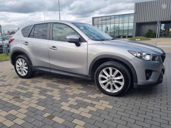 Grey Mazda CX-5 2013 in Siauliai, with an engine capacity of 2.19 L and mileage of 207 thousand km for 5600 €, photo 6 on AUTOMOTO.COM.LV