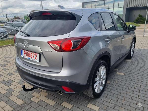 Grey Mazda CX-5 2013 in Siauliai, with an engine capacity of 2.19 L and mileage of 207 thousand km for 5600 €, photo 9 on AUTOMOTO.COM.LV