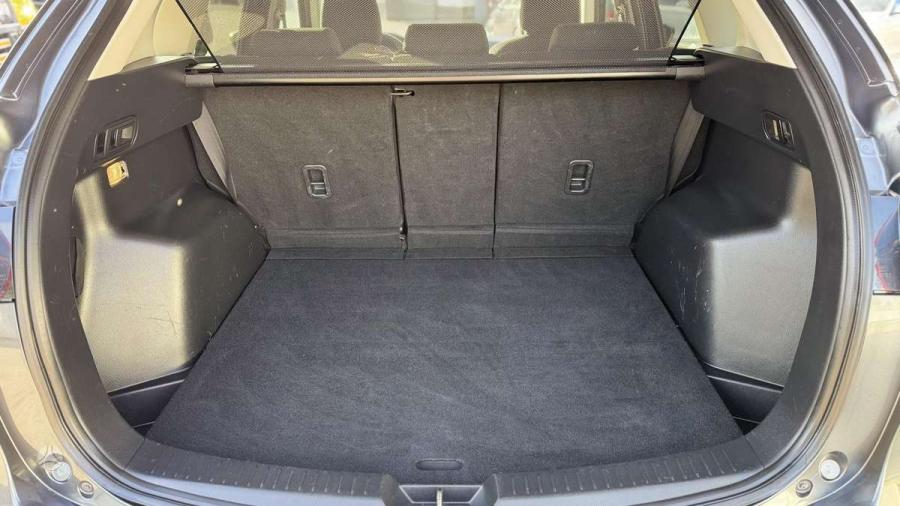 Pelēks Mazda CX-5 2013 Telšiai, ar dzinēja tilpumu 2.19 L un nobraukumu 211 tūkst. km par 8300 €, foto 17 vietnē AUTOMOTO.COM.LV
