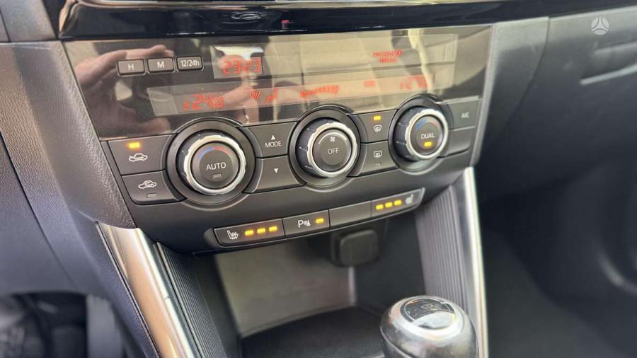 Pelēks Mazda CX-5 2013 Telšiai, ar dzinēja tilpumu 2.19 L un nobraukumu 211 tūkst. km par 8300 €, foto 21 vietnē AUTOMOTO.COM.LV