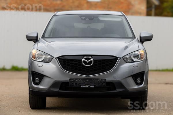 Mazda CX-5 2013 Jelgava vietnē Pelēks Mazda CX-5 2013 Jelgava, ar dzinēja tilpumu 2.20 L un nobraukumu 237 tūkst. km par 6500 €, foto 6 vietnē AUTOMOTO.COM.LV