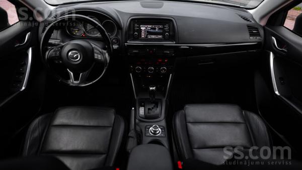 Mazda CX-5 2013 Jelgava vietnē Pelēks Mazda CX-5 2013 Jelgava, ar dzinēja tilpumu 2.20 L un nobraukumu 237 tūkst. km par 6500 €, foto 9 vietnē AUTOMOTO.COM.LV