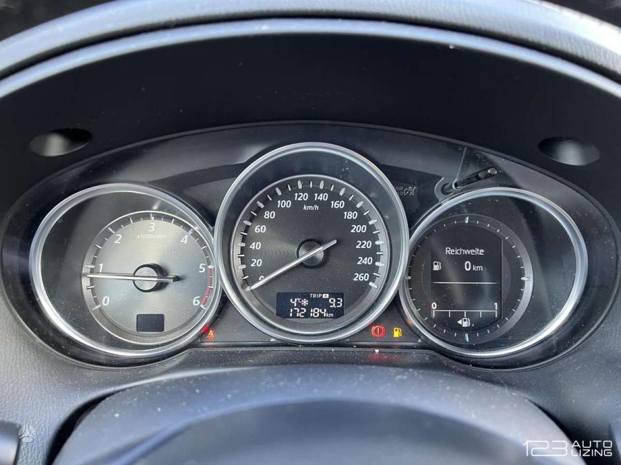 Pelēks Mazda CX-5 2013 Tauragė, ar dzinēja tilpumu 2.20 L un nobraukumu 172 tūkst. km par 6200 €, foto 17 vietnē AUTOMOTO.COM.LV