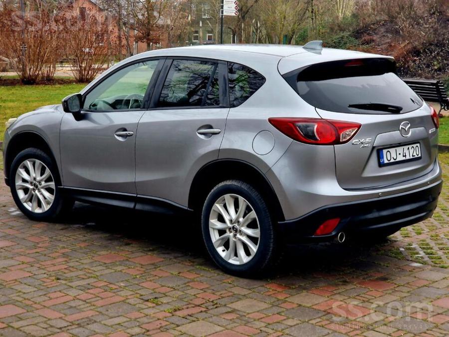 Pelēks Mazda CX-5 2014 Jelgava, ar dzinēja tilpumu 2.20 L un nobraukumu 240 tūkst. km par 7700 €, foto 4 vietnē AUTOMOTO.COM.LV