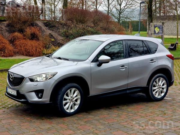 Grey Mazda CX-5 2014 in Jelgava, with an engine capacity of 2.20 L and mileage of 240 thousand km for 7700 €, photo 6 on AUTOMOTO.COM.LV