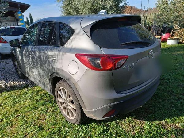 Pelēks Mazda CX-5 2014 Kauņa, ar dzinēja tilpumu 2.19 L un nobraukumu 212 tūkst. km par 3950 €, foto 2 vietnē AUTOMOTO.COM.LV