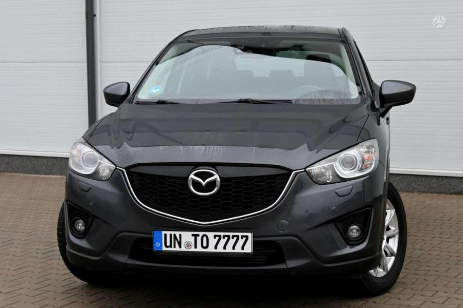 Grey Mazda CX-5 2014 in Kretinga, with an engine capacity of 2.19 L and mileage of 231 thousand km for 8599 €, photo 2 on AUTOMOTO.COM.LV