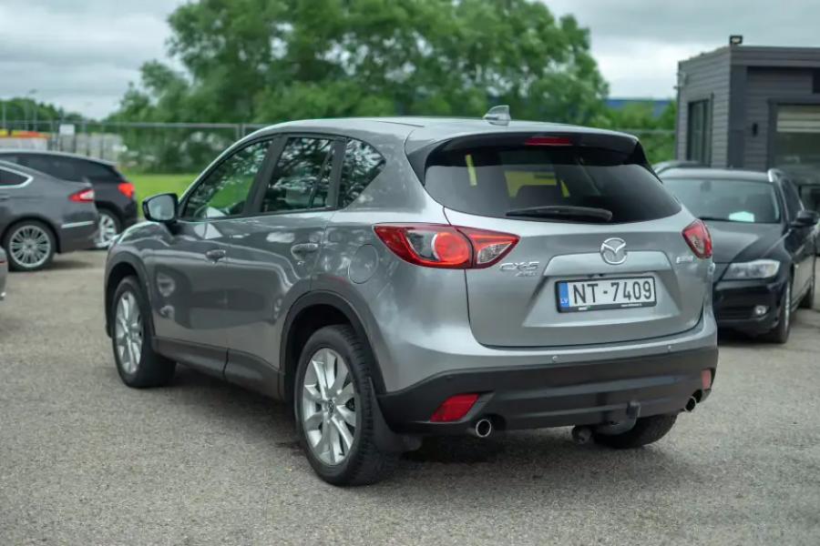 Pelēks Mazda CX-5 2014 Liepāja, ar dzinēja tilpumu 2.20 L un nobraukumu 192 tūkst. km par 11450 €, foto 3 vietnē AUTOMOTO.COM.LV