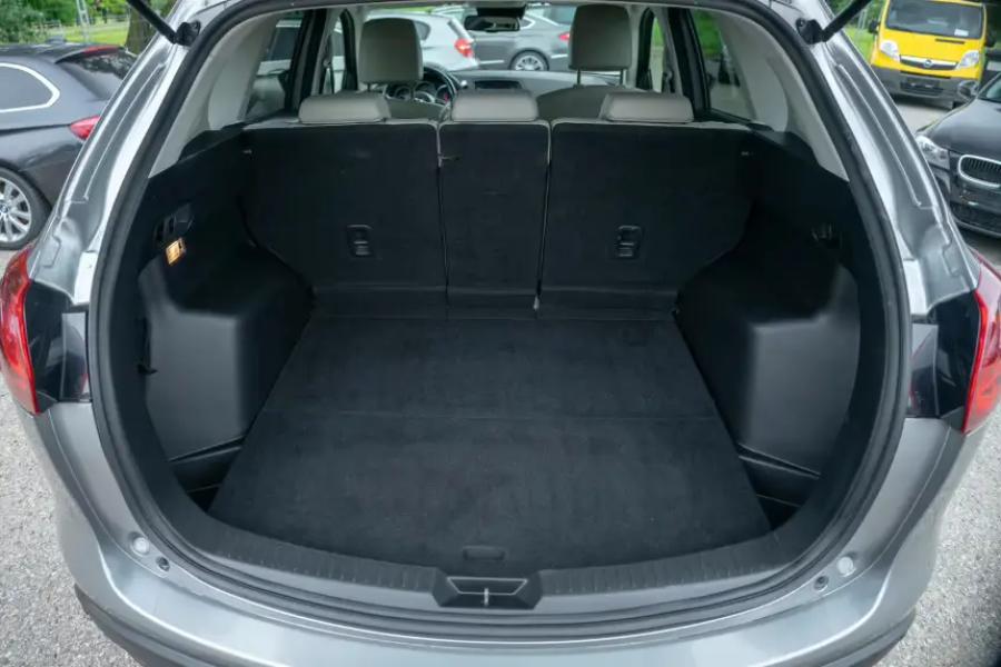 Pelēks Mazda CX-5 2014 Liepāja, ar dzinēja tilpumu 2.20 L un nobraukumu 192 tūkst. km par 11450 €, foto 11 vietnē AUTOMOTO.COM.LV