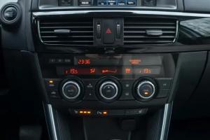 Pelēks Mazda CX-5 2014 Liepāja, ar dzinēja tilpumu 2.20 L un nobraukumu 192 tūkst. km par 11450 €, foto 15 vietnē AUTOMOTO.COM.LV