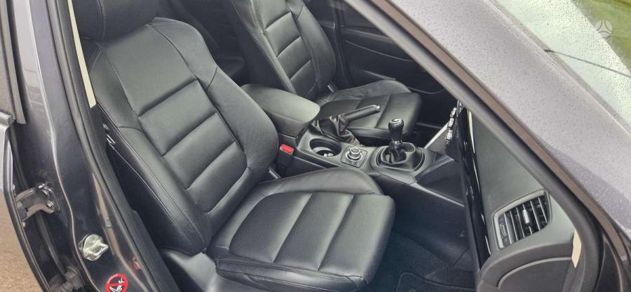 Grey Mazda CX-5 2014 in Vilnius, with an engine capacity of 2.19 L and mileage of 230 thousand km for 6400 €, photo 13 on AUTOMOTO.COM.LV