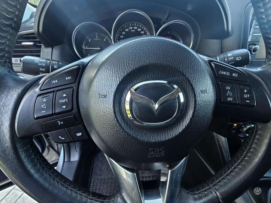 Grey Mazda CX-5 2014 in Kretinga, with an engine capacity of 2.19 L and mileage of 118 thousand km for 7500 €, photo 24 on AUTOMOTO.COM.LV