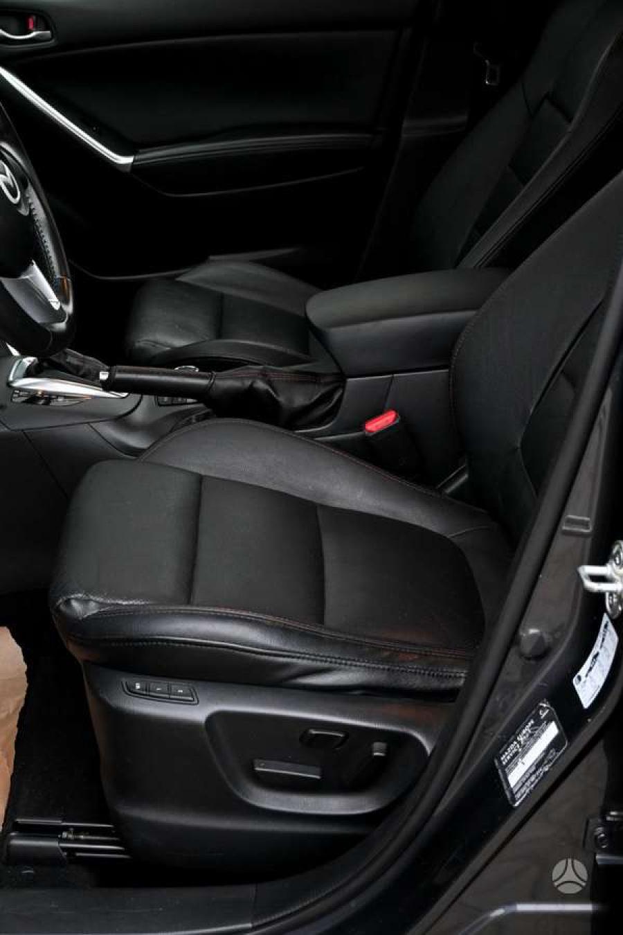 Pelēks Mazda CX-5 2014 Kretinga, ar dzinēja tilpumu 2.19 L un nobraukumu 231 tūkst. km par 8299 €, foto 19 vietnē AUTOMOTO.COM.LV