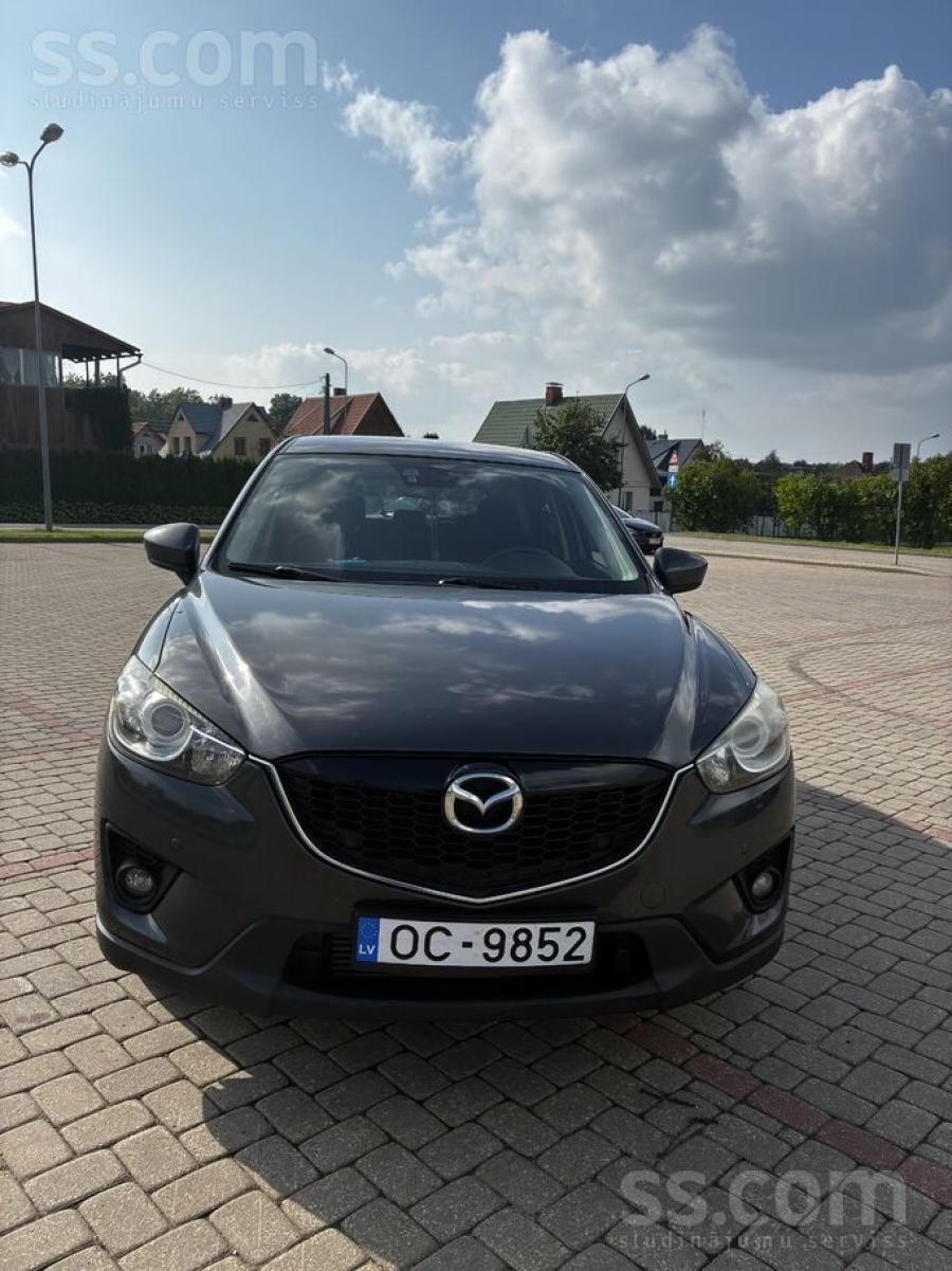 Pelēks Mazda CX-5 2014 Cēsis, ar dzinēja tilpumu 2.20 L un nobraukumu 272 tūkst. km par 7499 €, foto 1 vietnē AUTOMOTO.COM.LV